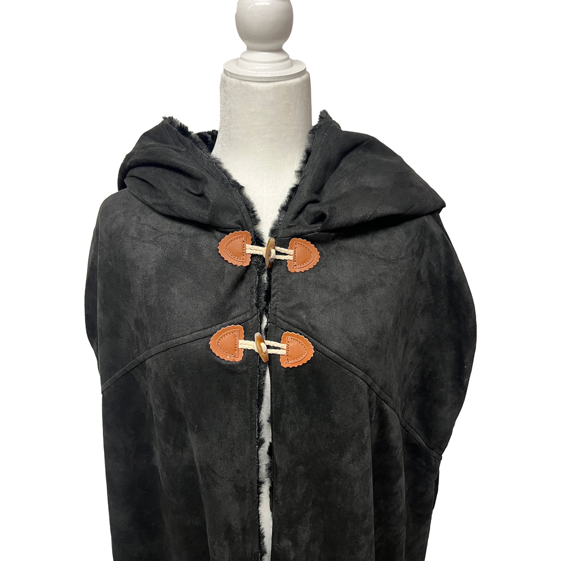 Knightweave Retro Clasp Cloaks | Discounted Cloaks with Classic Design